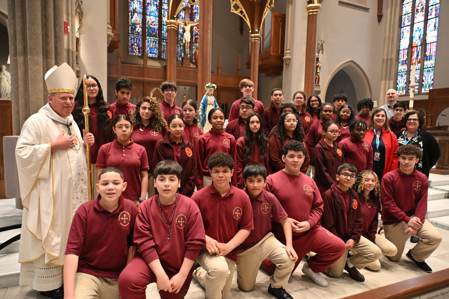 Catholic schools show love to Mary at Paterson Mass – The Beacon