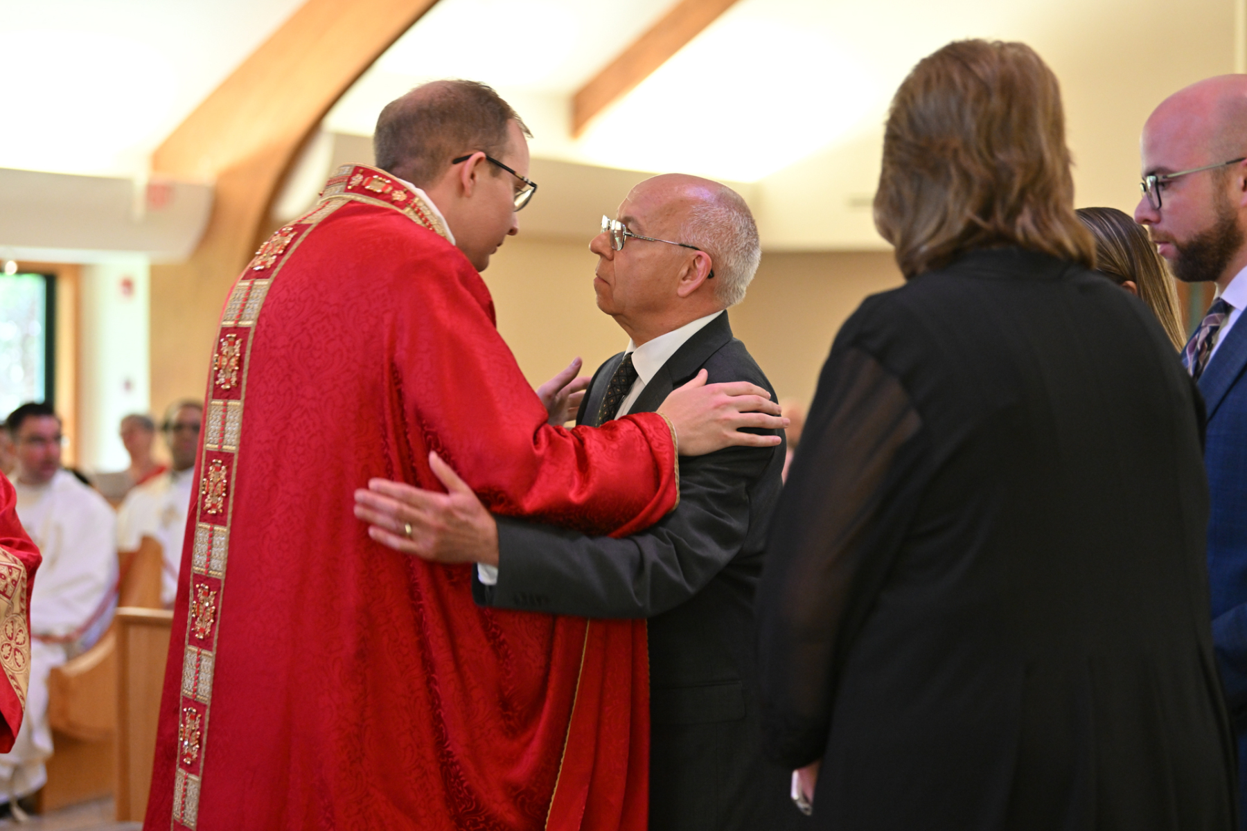 As new priest, Father Harfmann celebrates his first Mass – The Beacon