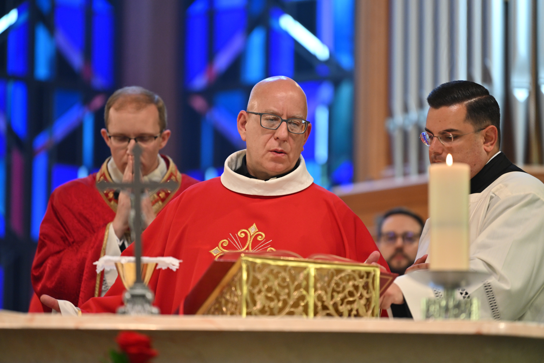 As new priest, Father Harfmann celebrates his first Mass – The Beacon