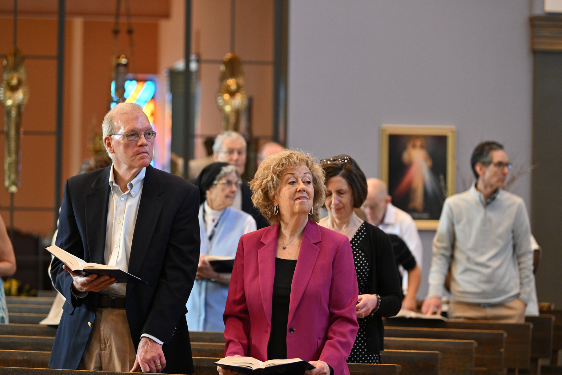 Volunteers saluted at Mass in Oak Ridge – The Beacon