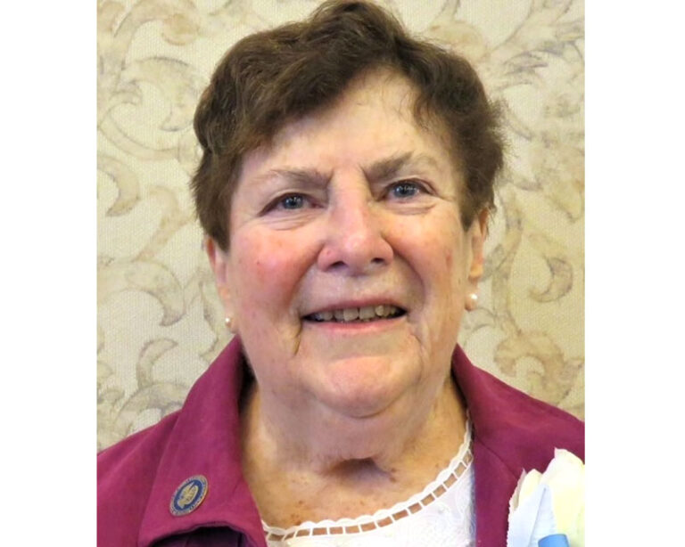 Obituaries – The Beacon