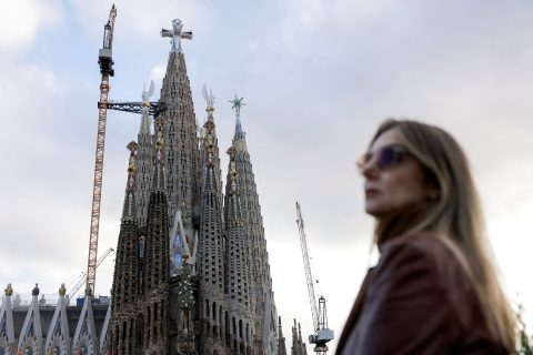 Pope Leo blesses Sagrada Familia’s Tower of Jesus, says beauty can lead ...